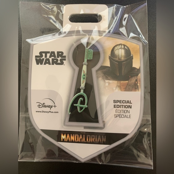 Star Wars | Accessories | Disney Star Wars Mandalorian Special Edition ...